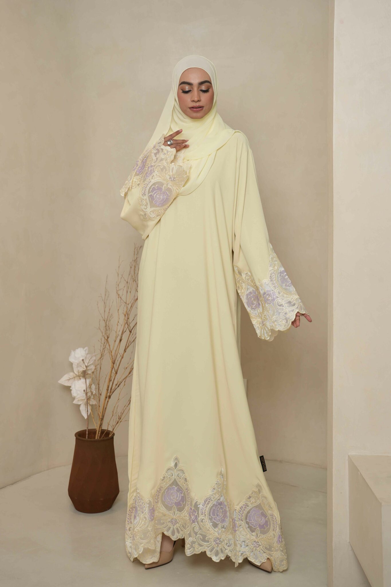 Hayfa Abaya (Soft Yellow) - BYSARA.MY