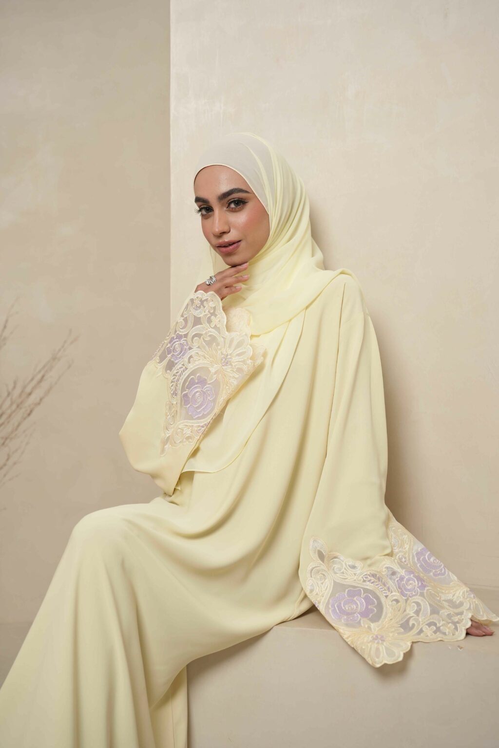 Hayfa Abaya (Soft Yellow) - BYSARA.MY